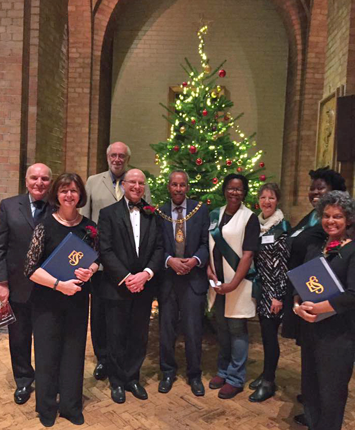 ECS Carol Concert raises £11,800 for Ealing Foodbank - Ealing Choral ...